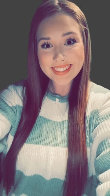 Emily - Bayouth Agency